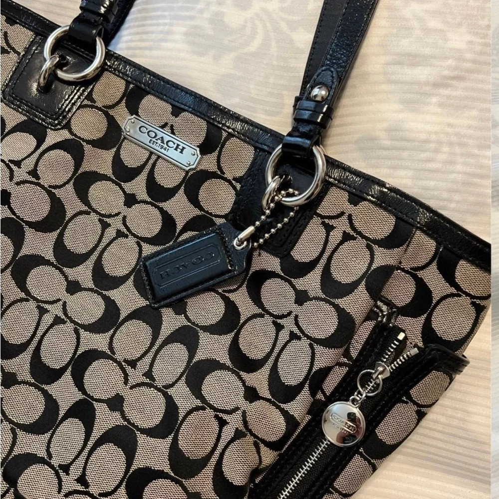 Coach | Bags | Coach Black Signature Tote Bag | Poshmark